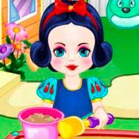 Snow White games - play free on Game-Game